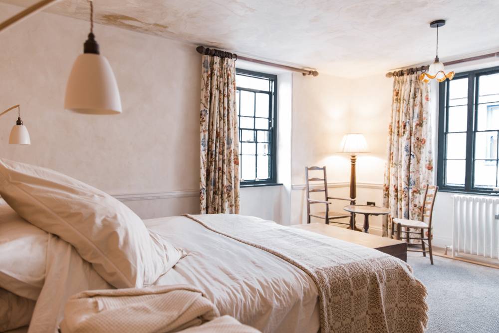 Project Story: The Bull Inn, Totnes – Naturalmat